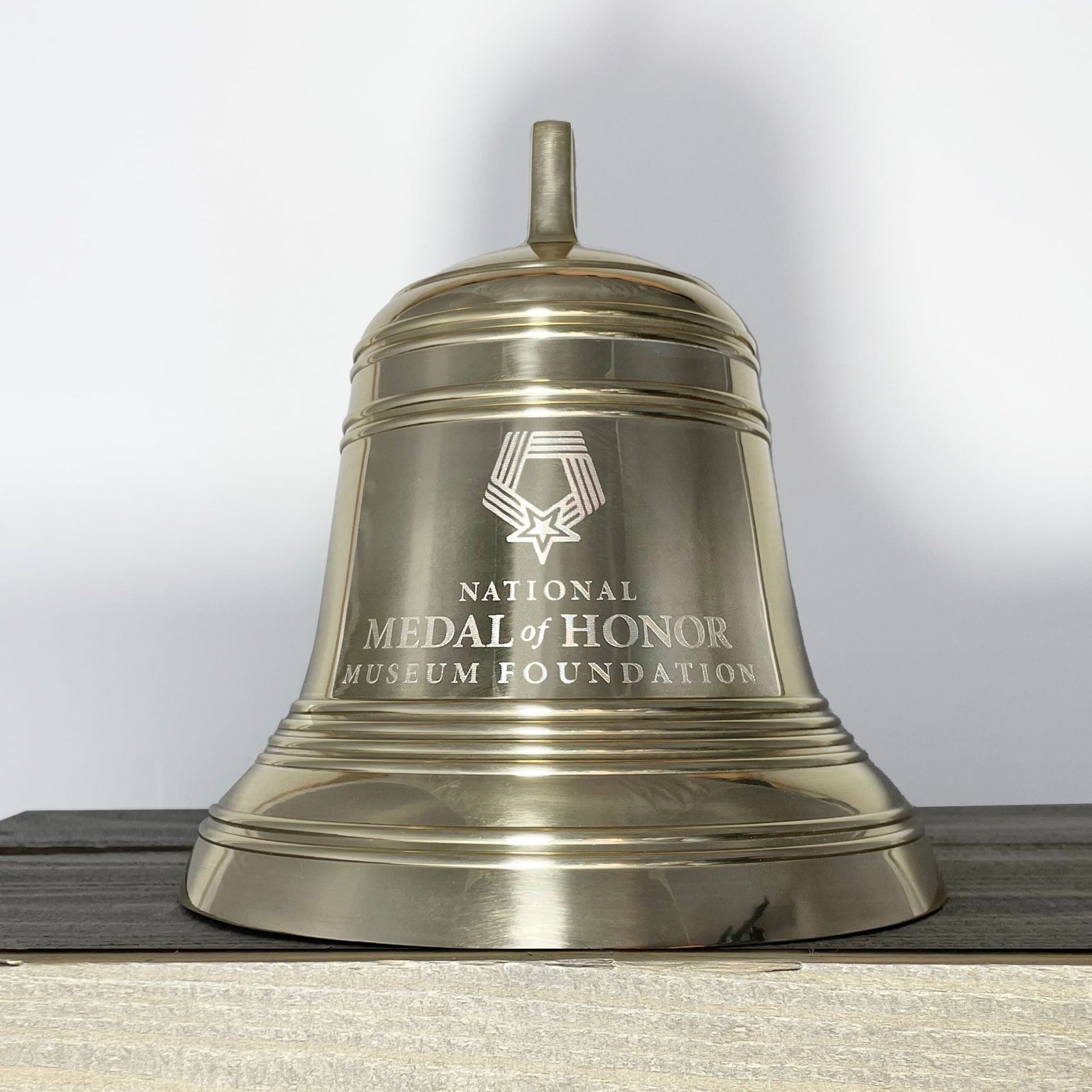 8 Inch Diameter Engravable Polished Brass Ridged Wall Bell – BrassBell